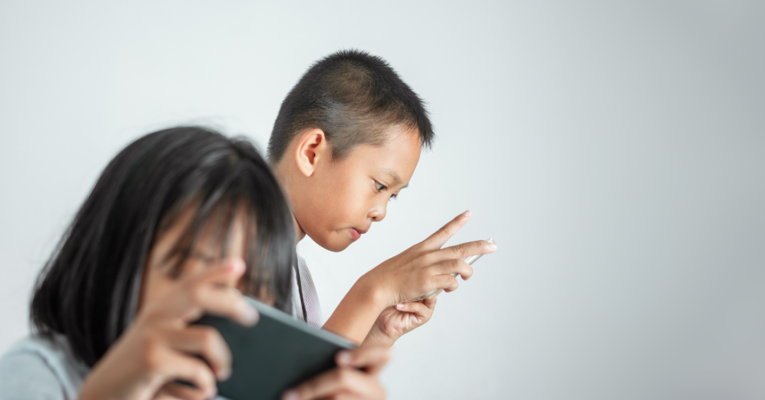 Parenting in the Digital Age: Managing Screen Time and Ensuring Online ...