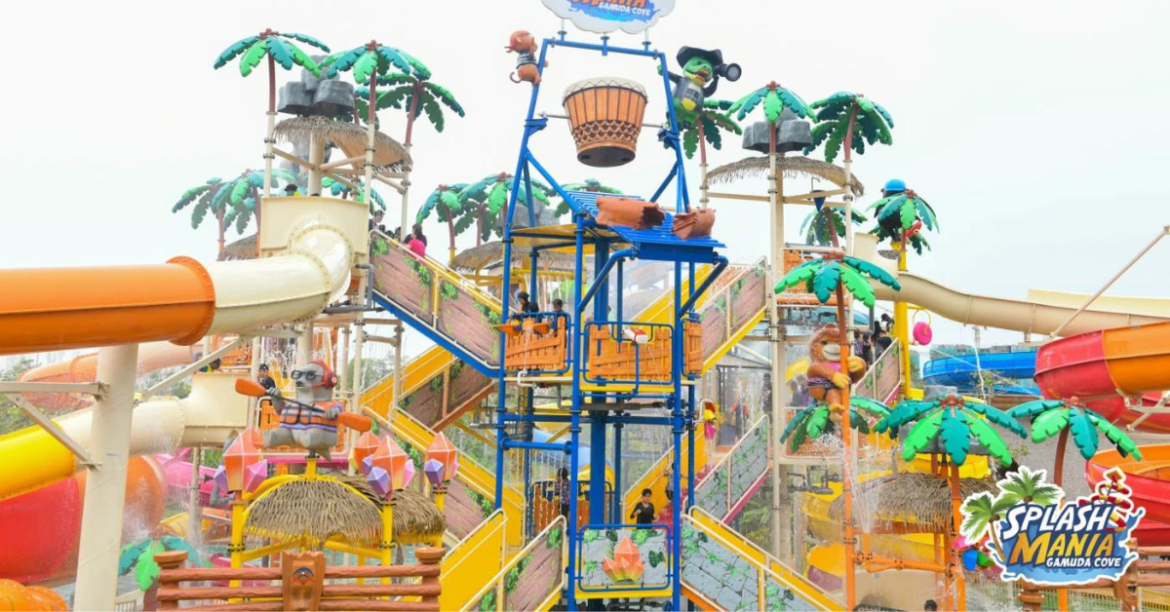 Make a Splash This School Holiday: Dive into Fun at SplashMania Water ...