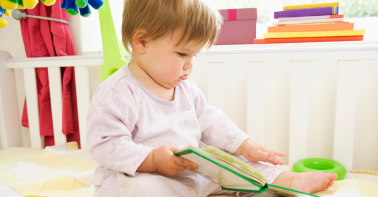 The Benefits of Reading Aloud to Your Children - Dr Parents