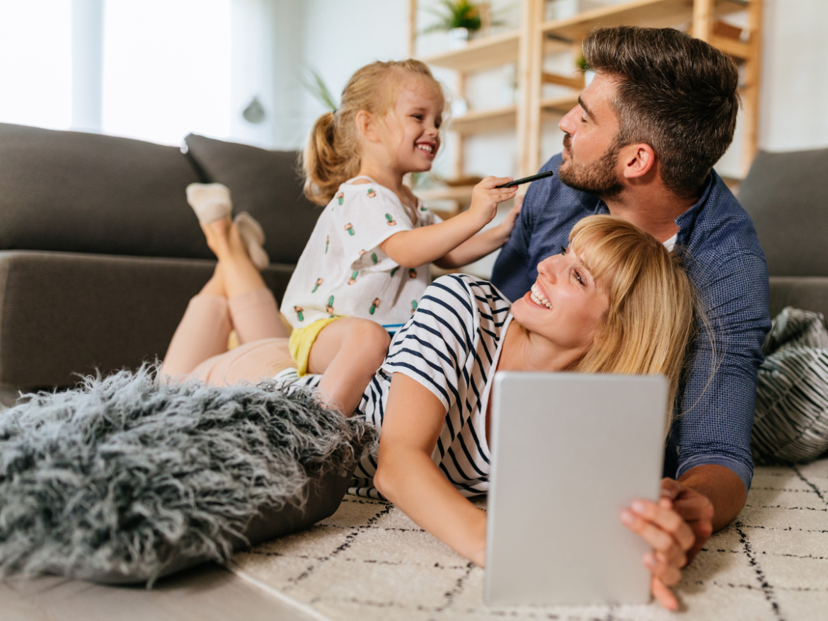 Essential Parenting Tips for Raising Happy and Confident Children - Dr Parents